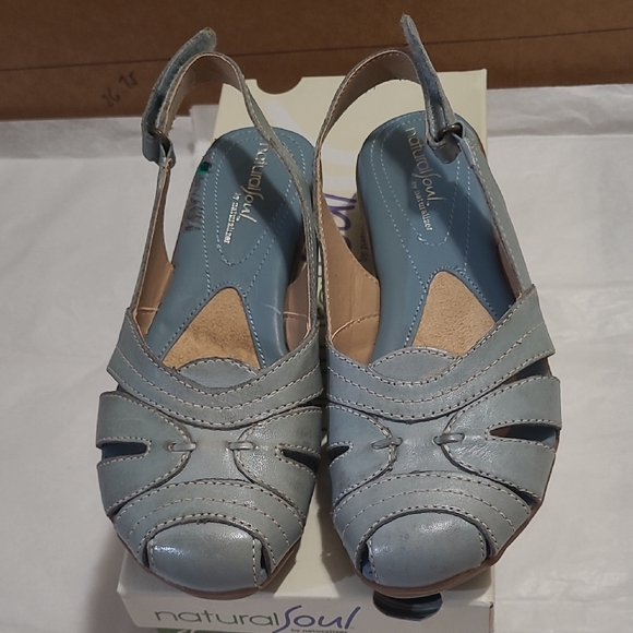 Natural Soul | Shoes | Natural Soul Blue Sandals With Slingback Design ...